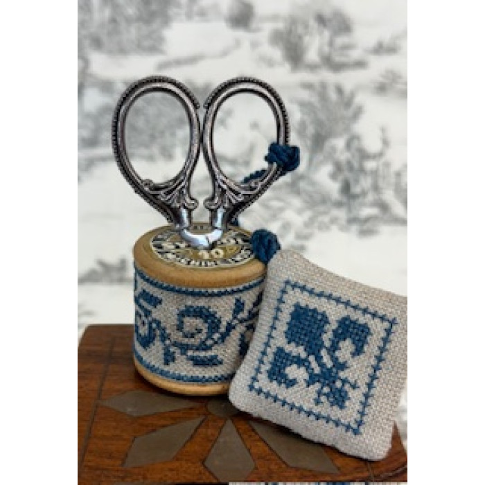 Annies Country Quilt Store - Vintage Cotton Reel Scissor Holder with ...